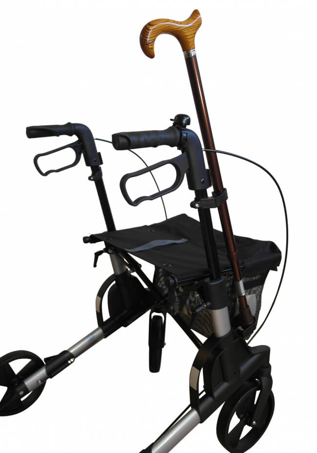 Billig rollator med sideværts sammenklapning, fås i 3 højder fra ...