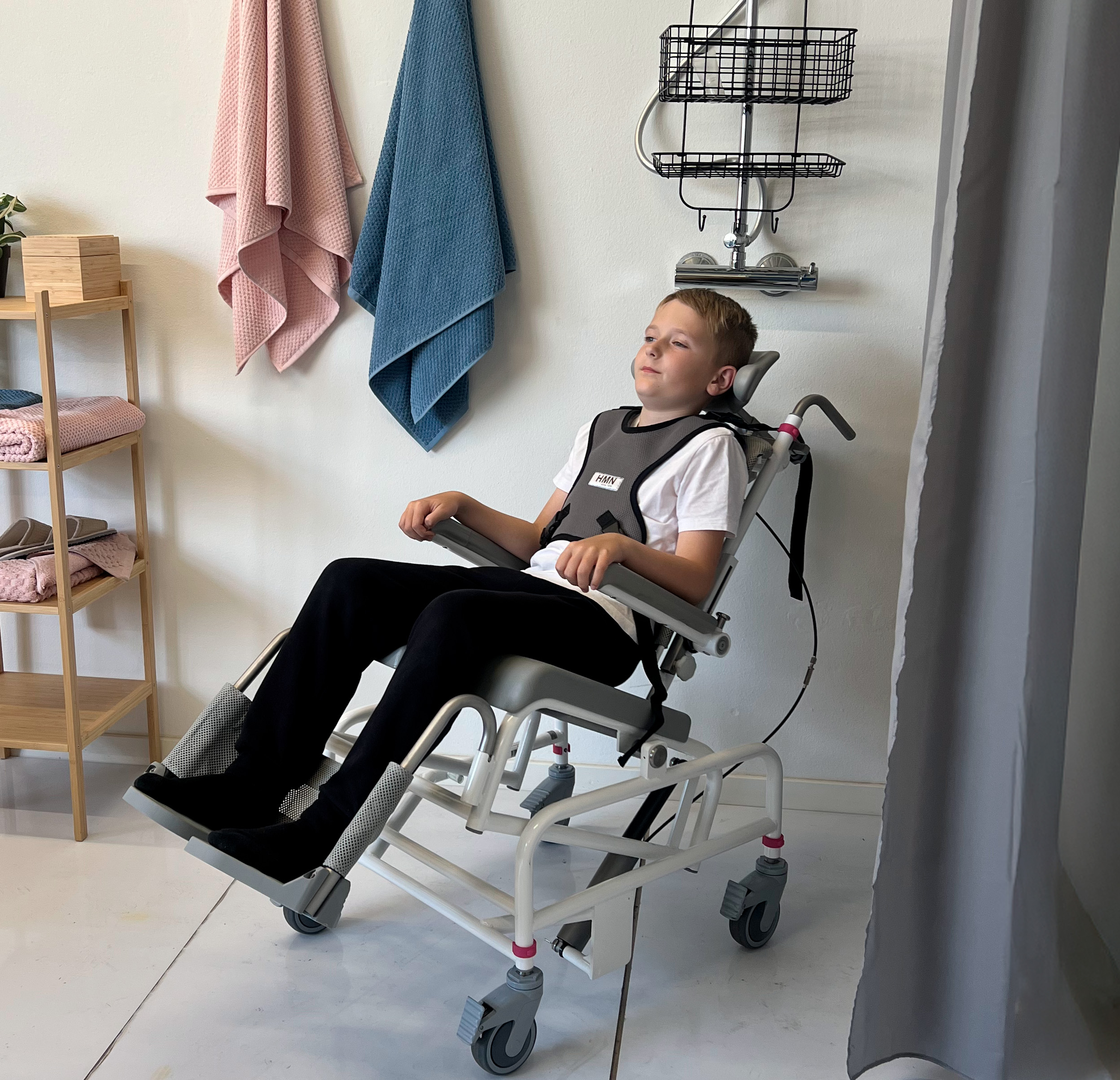 Sternum vest fra HMN a/s - Hjælpemiddelbasen