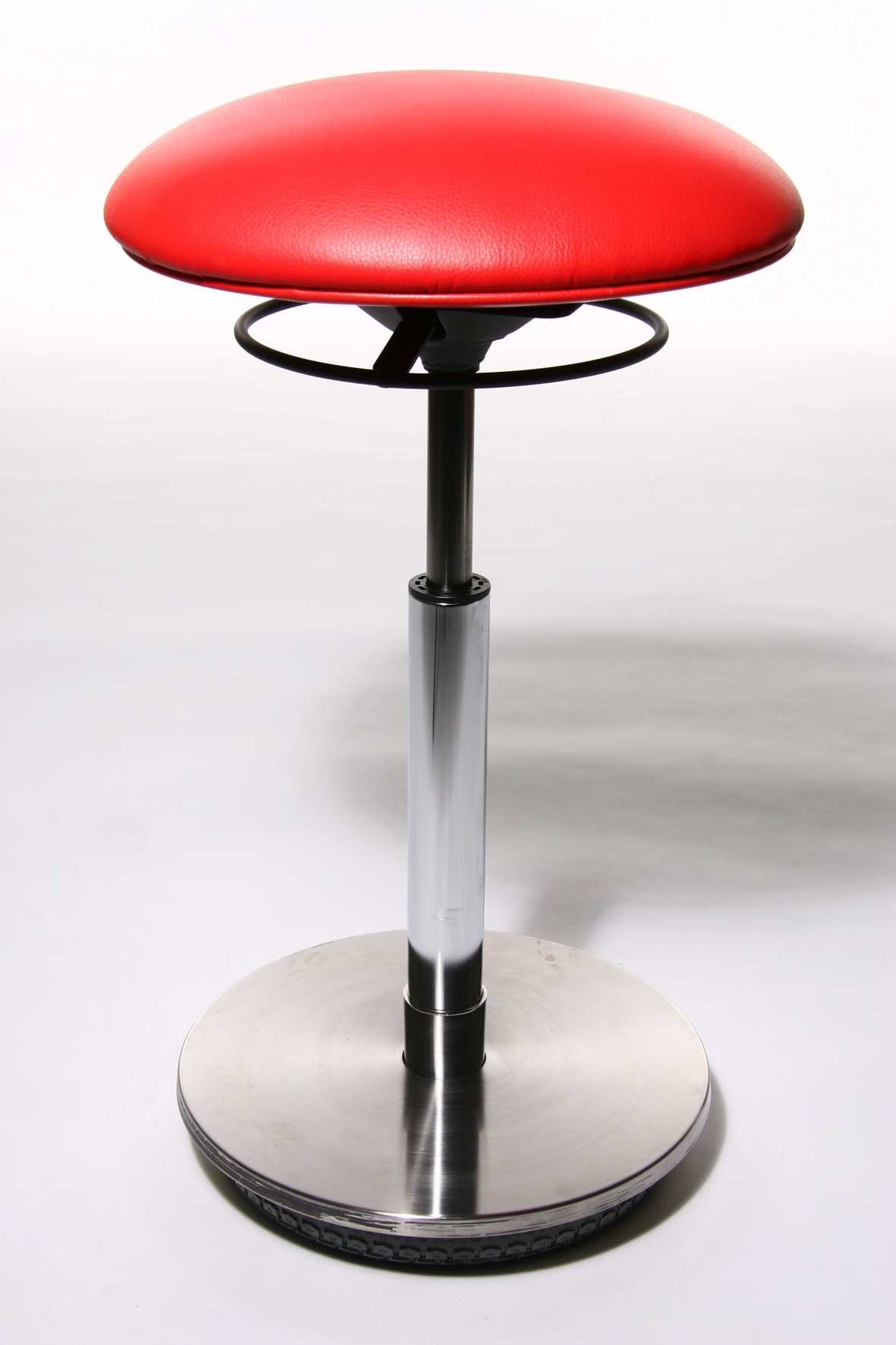 Sitness 27 Stool from Nyomandesign - AssistData