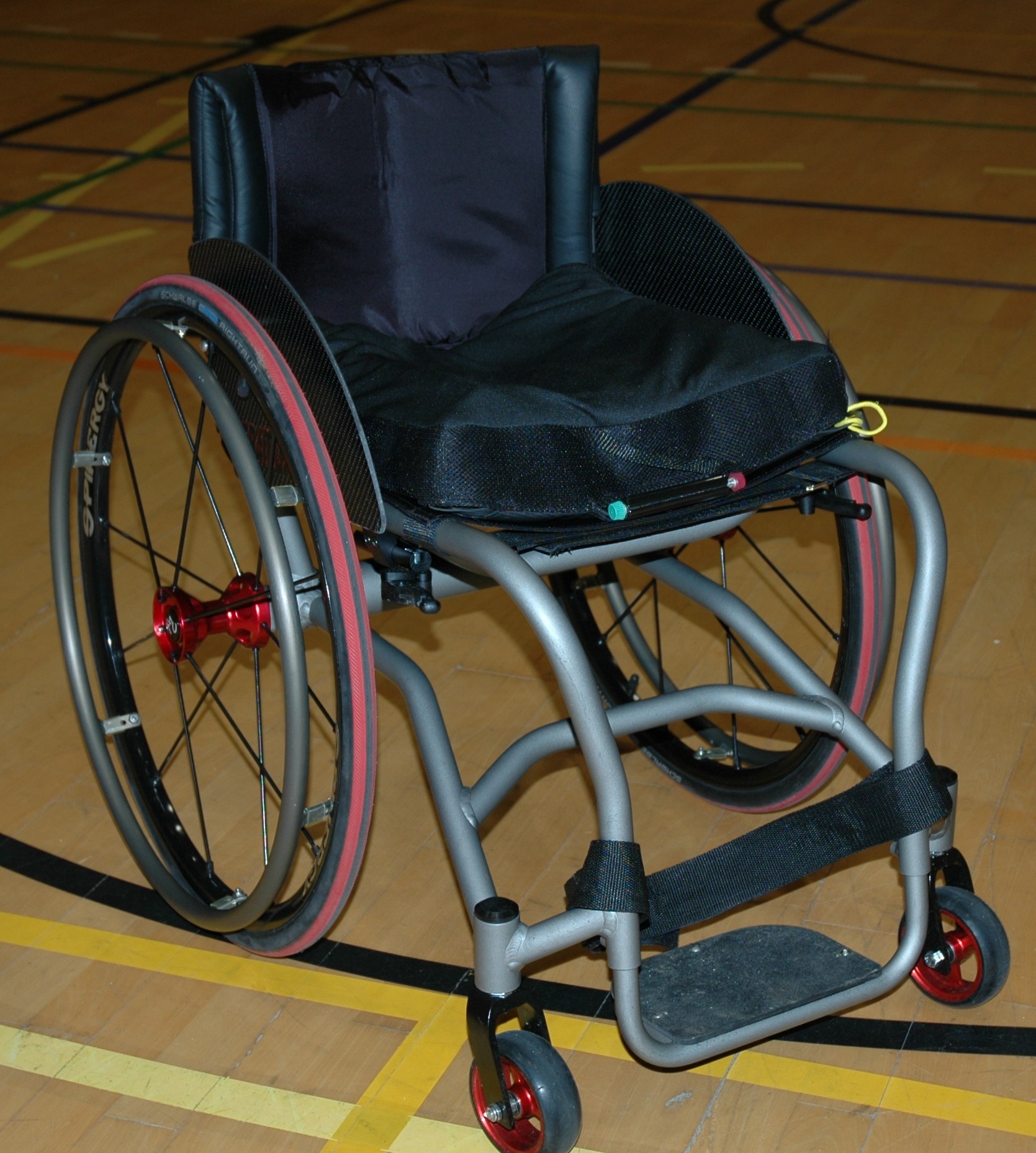 PER4MAX Lightning from Kørestolseksperten ApS - AssistData